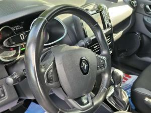 Pelēks Renault Clio 2016 Tauragė, ar dzinēja tilpumu 1.20 L un nobraukumu 140 tūkst. km par 5200 €, foto 11 vietnē AUTOMOTO.COM.LV