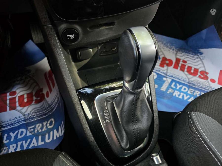 Pelēks Renault Clio 2016 Tauragė, ar dzinēja tilpumu 1.20 L un nobraukumu 140 tūkst. km par 5200 €, foto 15 vietnē AUTOMOTO.COM.LV