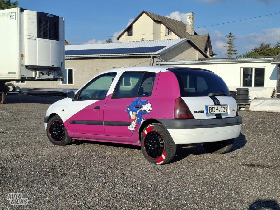 Renault Clio 1998 Panevēža, ar dzinēja tilpumu 1.20 L un nobraukumu 104 tūkst. km par 900 €, foto 4 vietnē AUTOMOTO.COM.LV