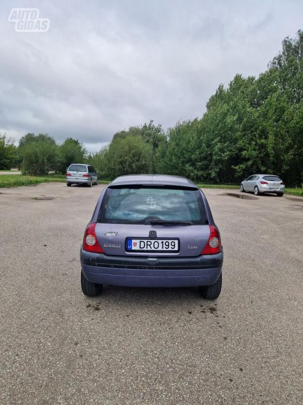 Renault Clio 1999 in Ukmerge, with an engine capacity of 1.90 L and mileage of 340 thousand km for 850 €, photo 1 on AUTOMOTO.COM.LV