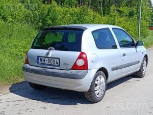 Renault Clio 2002 in Riga, with an engine capacity of 1.20 L and mileage of 142 thousand km for 1000 €, photo 4 on AUTOMOTO.COM.LV