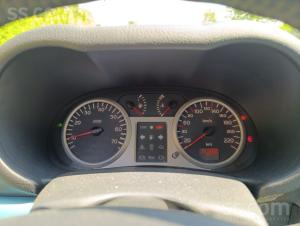Renault Clio 2002 in Riga, with an engine capacity of 1.20 L and mileage of 142 thousand km for 1000 €, photo 9 on AUTOMOTO.COM.LV