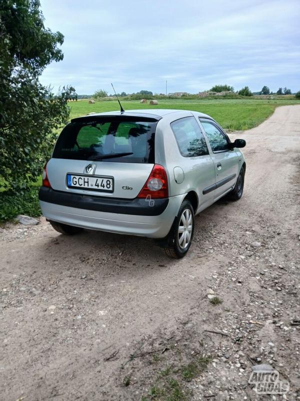 Renault Clio 2002 Biržai, ar dzinēja tilpumu 1.50 L un nobraukumu 249 tūkst. km par 220 €, foto 4 vietnē AUTOMOTO.COM.LV