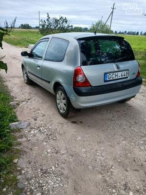 Renault Clio 2002 Biržai, ar dzinēja tilpumu 1.50 L un nobraukumu 249 tūkst. km par 220 €, foto 6 vietnē AUTOMOTO.COM.LV