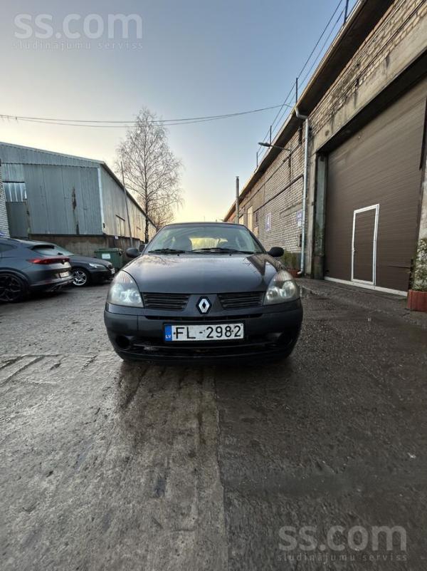Renault Clio 2005 in Riga, with an engine capacity of 1.20 L and mileage of 318 thousand km for 1100 €, photo 8 on AUTOMOTO.COM.LV