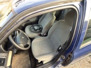 Renault Clio 2005 in Kaunas, with an engine capacity of 1.10 L and mileage of 204 thousand km for 770 €, photo 12 on AUTOMOTO.COM.LV
