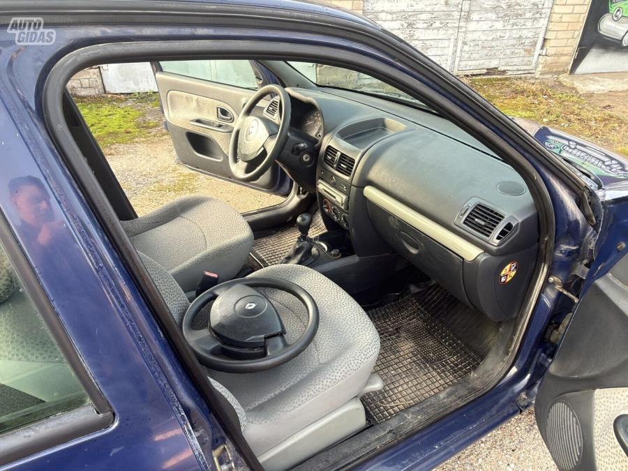 Renault Clio 2005 in Kaunas, with an engine capacity of 1.10 L and mileage of 204 thousand km for 770 €, photo 15 on AUTOMOTO.COM.LV