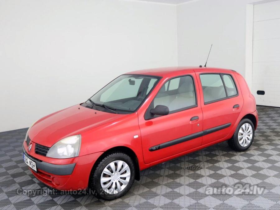 Renault Clio 2006 Tallina, ar dzinēja tilpumu 1.10 L un nobraukumu 124 tūkst. km par 699 €, foto 2 vietnē AUTOMOTO.COM.LV