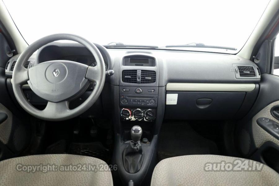 Renault Clio 2006 in Tallinn, with an engine capacity of 1.10 L and mileage of 124 thousand km for 699 €, photo 5 on AUTOMOTO.COM.LV