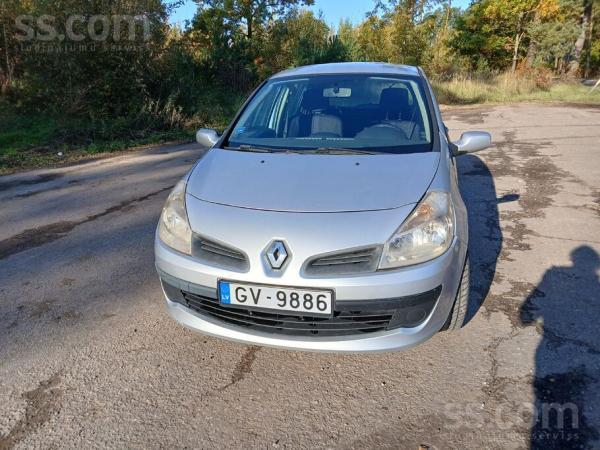 Renault Clio 2007 Rīga, ar dzinēja tilpumu 1.40 L un nobraukumu 180 tūkst. km par 1100 €, foto 1 vietnē AUTOMOTO.COM.LV