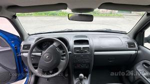 Renault Clio 2007 in Tallinn, with an engine capacity of 1.10 L and mileage of 138 thousand km for 1150 €, photo 3 on AUTOMOTO.COM.LV