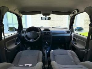 Renault Clio 2007 in Tallinn, with an engine capacity of 1.10 L and mileage of 194 thousand km for 1499 €, photo 26 on AUTOMOTO.COM.LV