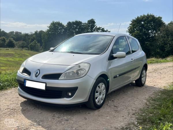 Renault Clio 2007 in Marijampole, with an engine capacity of 1.60 L and mileage of 230 thousand km for 850 €, photo 1 on AUTOMOTO.COM.LV