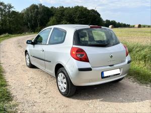Renault Clio 2007 in Marijampole, with an engine capacity of 1.60 L and mileage of 230 thousand km for 850 €, photo 5 on AUTOMOTO.COM.LV