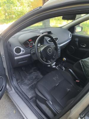Renault Clio 2008 in Vilnius, with an engine capacity of 1.10 L and mileage of 200 thousand km for 590 €, photo 10 on AUTOMOTO.COM.LV