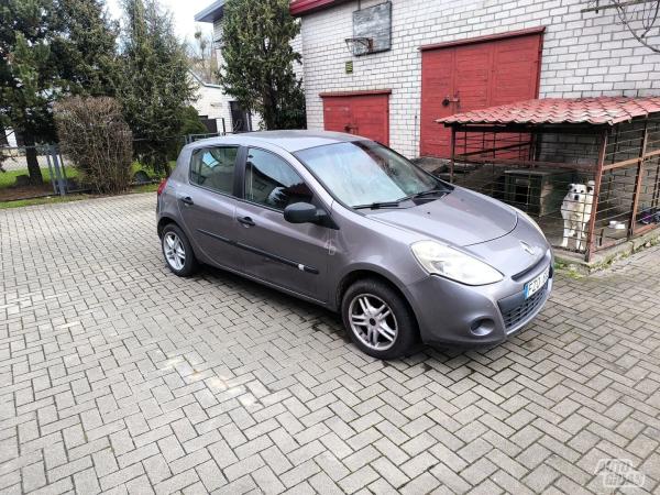 Renault Clio 2009 in Kaunas, with an engine capacity of 1.50 L and mileage of 350 thousand km for 590 €, photo 3 on AUTOMOTO.COM.LV
