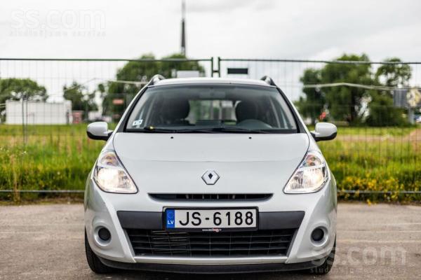 Renault Clio 2010 in Riga, with an engine capacity of 1.50 L and mileage of 254 thousand km for 2190 €, photo 3 on AUTOMOTO.COM.LV