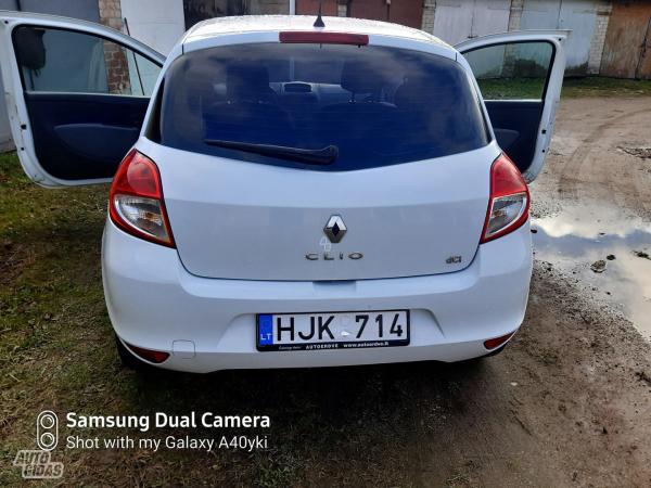 Renault Clio 2011 Ukmergė, ar dzinēja tilpumu 1.50 L un nobraukumu 240 tūkst. km par 1850 €, foto 5 vietnē AUTOMOTO.COM.LV