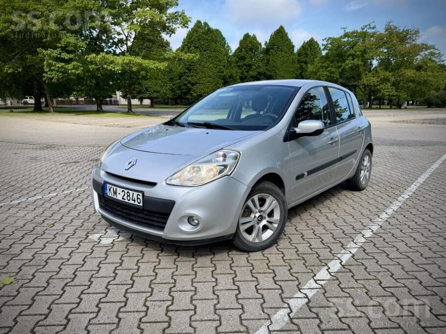 Renault Clio 2011 Ventspils, ar dzinēja tilpumu 1.50 L un nobraukumu 142 tūkst. km par 2800 €, foto 1 vietnē AUTOMOTO.COM.LV