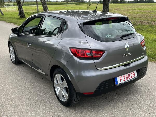 Renault Clio 2013 Marijampole vietnē Renault Clio 2013 Marijampole, ar dzinēja tilpumu 1.50 L un nobraukumu 226 tūkst. km par 3250 €, foto 6 vietnē AUTOMOTO.COM.LV