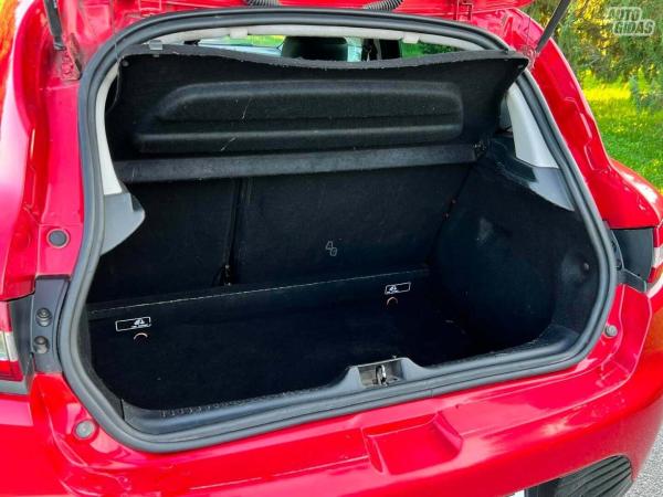 Renault Clio 2013 Marijampole, ar dzinēja tilpumu 1.50 L un nobraukumu 249 tūkst. km par 2750 €, foto 8 vietnē AUTOMOTO.COM.LV