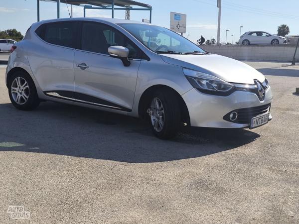 Renault Clio 2015 Viļņa vietnē Renault Clio 2015 Viļņa, ar dzinēja tilpumu 0.90 L un nobraukumu 143 tūkst. km par 3999 €, foto 9 vietnē AUTOMOTO.COM.LV