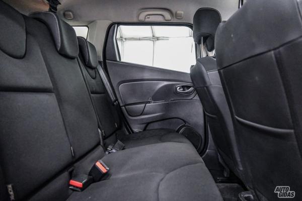 Renault Clio 2019 in Kaunas, with an engine capacity of 1.00 L and mileage of 203 thousand km for 6590 €, photo 10 on AUTOMOTO.COM.LV