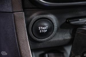 Renault Clio 2019 in Kaunas, with an engine capacity of 1.00 L and mileage of 203 thousand km for 6590 €, photo 21 on AUTOMOTO.COM.LV