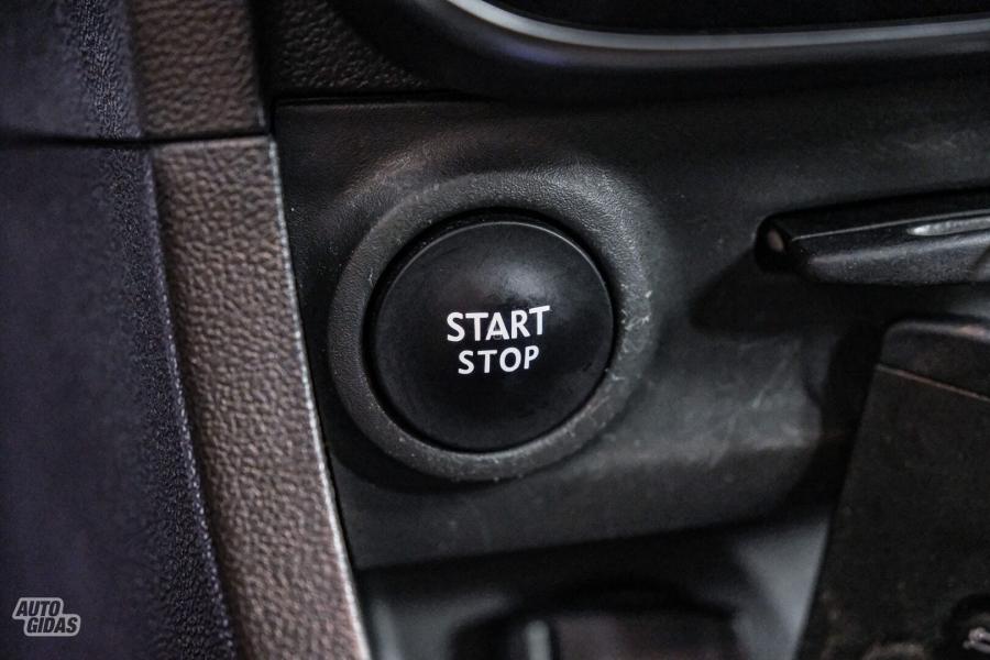 Renault Clio 2019 in Kaunas, with an engine capacity of 1.00 L and mileage of 203 thousand km for 6590 €, photo 21 on AUTOMOTO.COM.LV