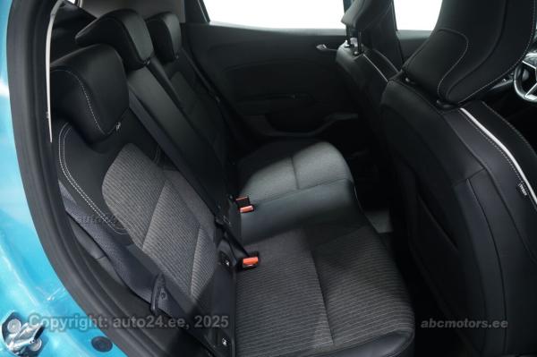 Renault Clio 2020 Tallina, ar dzinēja tilpumu 1.60 L un nobraukumu 99 tūkst. km par 12990 €, foto 11 vietnē AUTOMOTO.COM.LV
