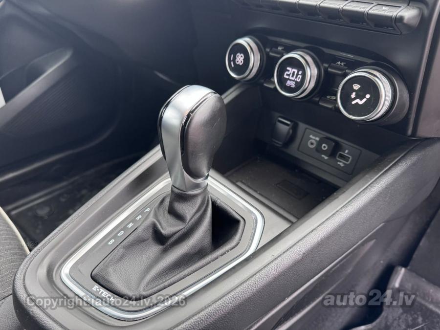 Renault Clio 2020 Tallina, ar dzinēja tilpumu 1.60 L un nobraukumu 137 tūkst. km par 10499 €, foto 6 vietnē AUTOMOTO.COM.LV