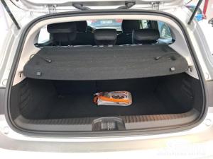 Renault Clio 2021 in Riga, with an engine capacity of 1.60 L and mileage of 87 thousand km for 12900 €, photo 11 on AUTOMOTO.COM.LV