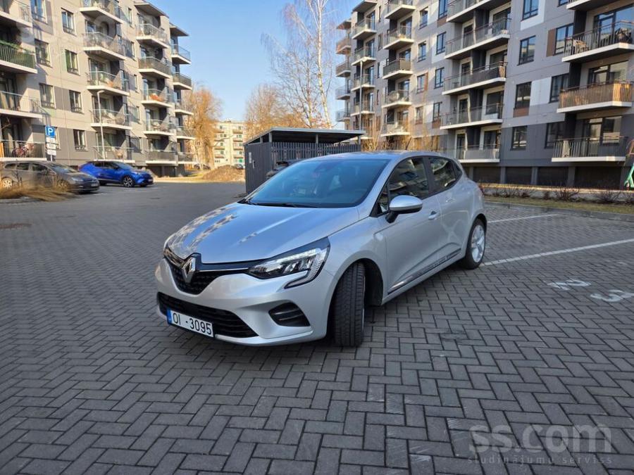 Renault Clio 2021 in Riga, with an engine capacity of 1.60 L and mileage of 86 thousand km for 12900 €, photo 3 on AUTOMOTO.COM.LV