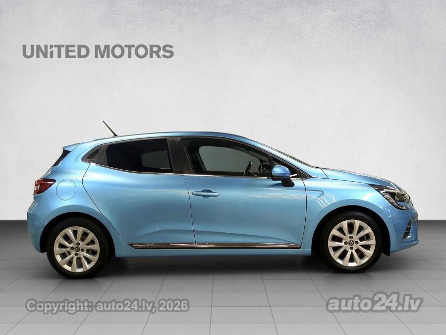 Renault Clio 2021 Tallina, ar dzinēja tilpumu 1.60 L un nobraukumu 117 tūkst. km par 11990 €, foto 12 vietnē AUTOMOTO.COM.LV