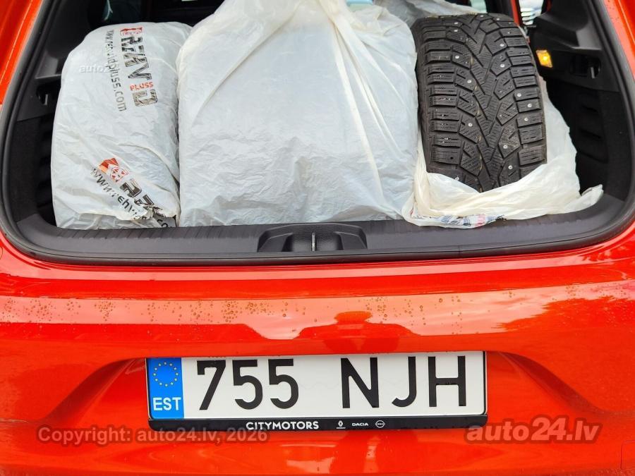 Renault Clio 2021 in Tallinn, with an engine capacity of 1.00 L and mileage of 120 thousand km for 11895 €, photo 11 on AUTOMOTO.COM.LV