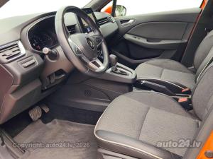 Renault Clio 2021 in Tallinn, with an engine capacity of 1.00 L and mileage of 120 thousand km for 11895 €, photo 12 on AUTOMOTO.COM.LV