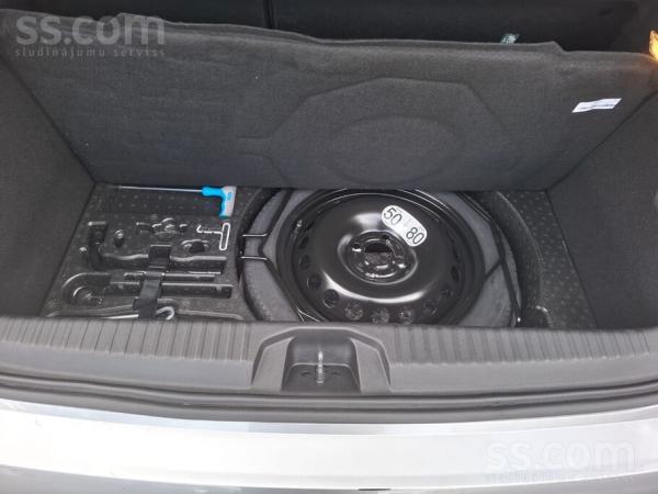 Renault Clio 2024 in Riga, with an engine capacity of 1.60 L and mileage of 27 thousand km for 16800 €, photo 6 on AUTOMOTO.COM.LV