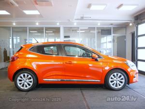 Oranžs Renault Clio 2021 Tallina, ar dzinēja tilpumu 1.00 L un nobraukumu 30 tūkst. km par 11990 €, foto 3 vietnē AUTOMOTO.COM.LV