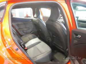 Oranžs Renault Clio 2021 Tallina, ar dzinēja tilpumu 1.00 L un nobraukumu 30 tūkst. km par 11990 €, foto 12 vietnē AUTOMOTO.COM.LV
