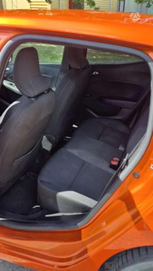 Orange Renault Clio 2022 in Kaunas, with an engine capacity of 1.00 L and mileage of 45 thousand km for 9000 €, photo 9 on AUTOMOTO.COM.LV