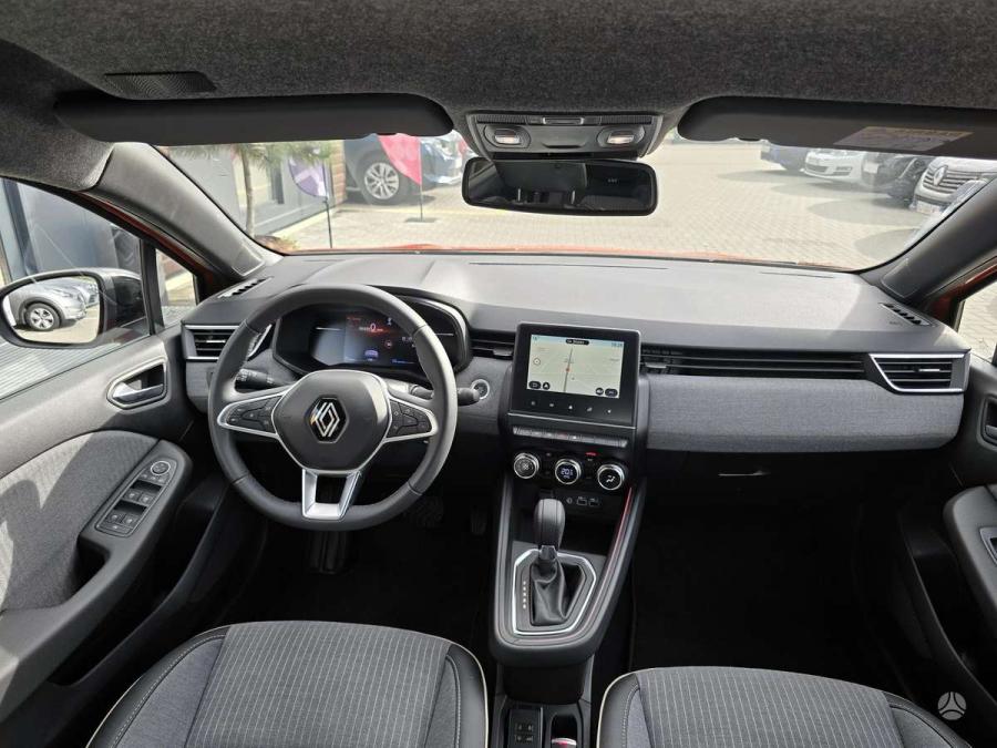 Oranžs Renault Clio 2023 Tauragė, ar dzinēja tilpumu 1.60 L un nobraukumu 22 tūkst. km par 14200 €, foto 15 vietnē AUTOMOTO.COM.LV