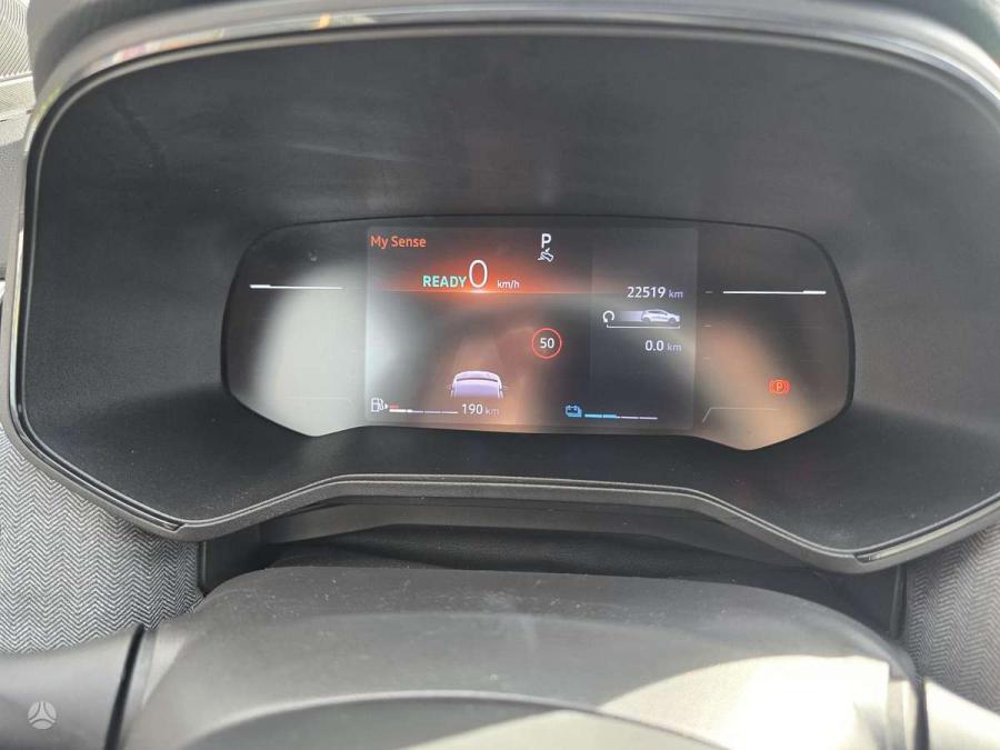 Oranžs Renault Clio 2023 Tauragė, ar dzinēja tilpumu 1.60 L un nobraukumu 22 tūkst. km par 14200 €, foto 17 vietnē AUTOMOTO.COM.LV