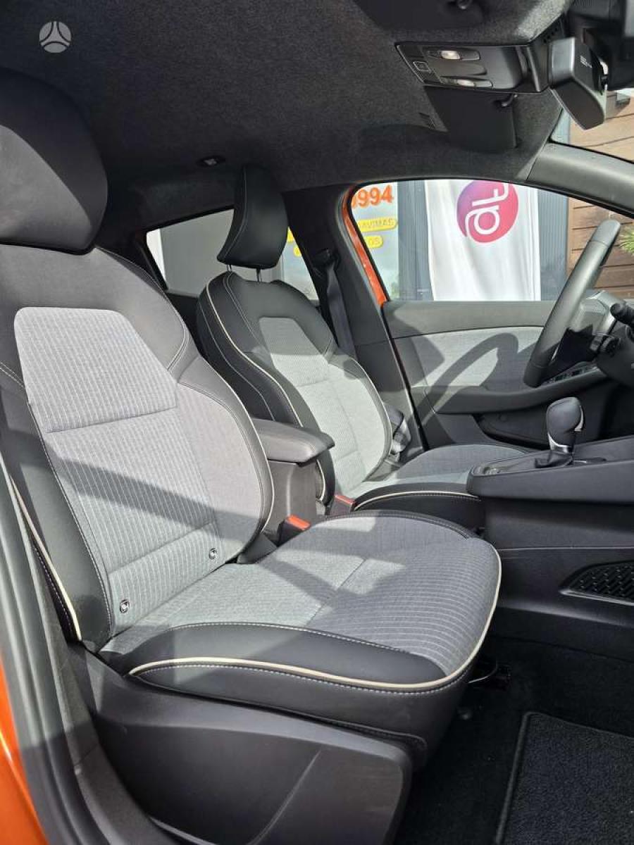 Oranžs Renault Clio 2023 Tauragė, ar dzinēja tilpumu 1.60 L un nobraukumu 22 tūkst. km par 14200 €, foto 23 vietnē AUTOMOTO.COM.LV