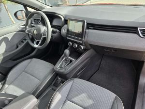 Oranžs Renault Clio 2023 Tauragė, ar dzinēja tilpumu 1.60 L un nobraukumu 22 tūkst. km par 14200 €, foto 24 vietnē AUTOMOTO.COM.LV
