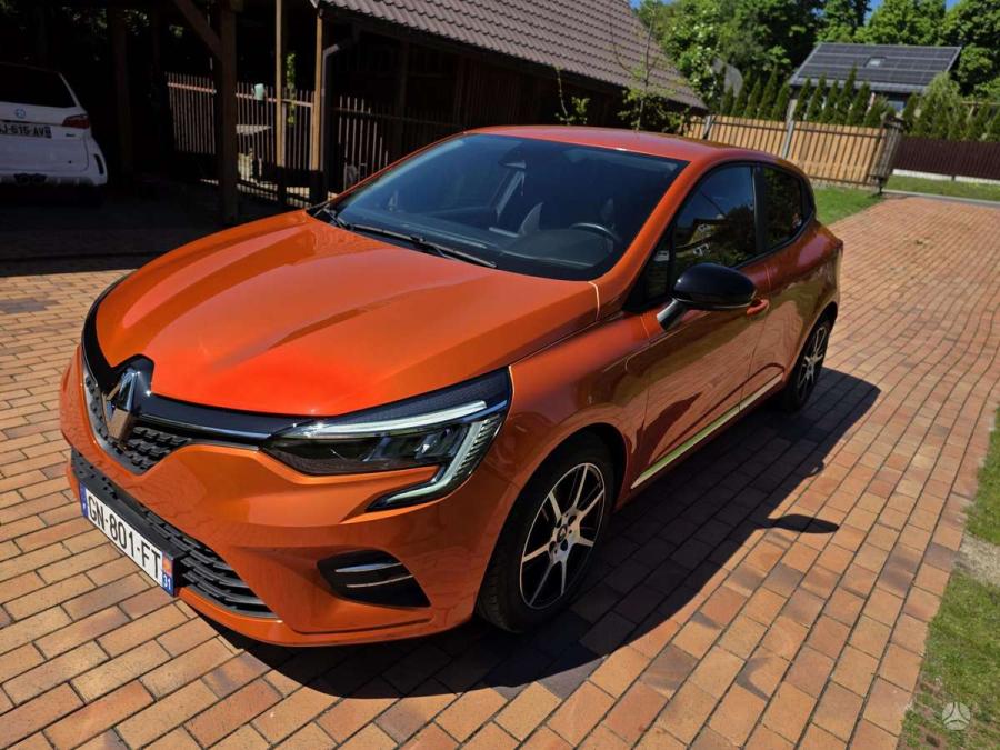 Orange Renault Clio 2023 in Anyksciai, with an engine capacity of 1.00 L and mileage of 32 thousand km for 9999 €, photo 5 on AUTOMOTO.COM.LV