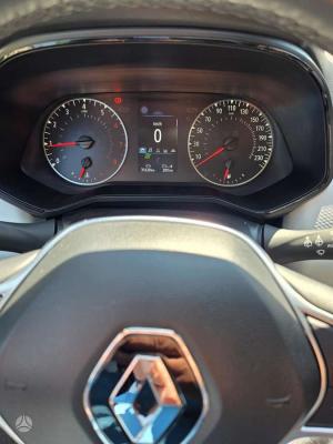 Orange Renault Clio 2023 in Anyksciai, with an engine capacity of 1.00 L and mileage of 32 thousand km for 9999 €, photo 8 on AUTOMOTO.COM.LV