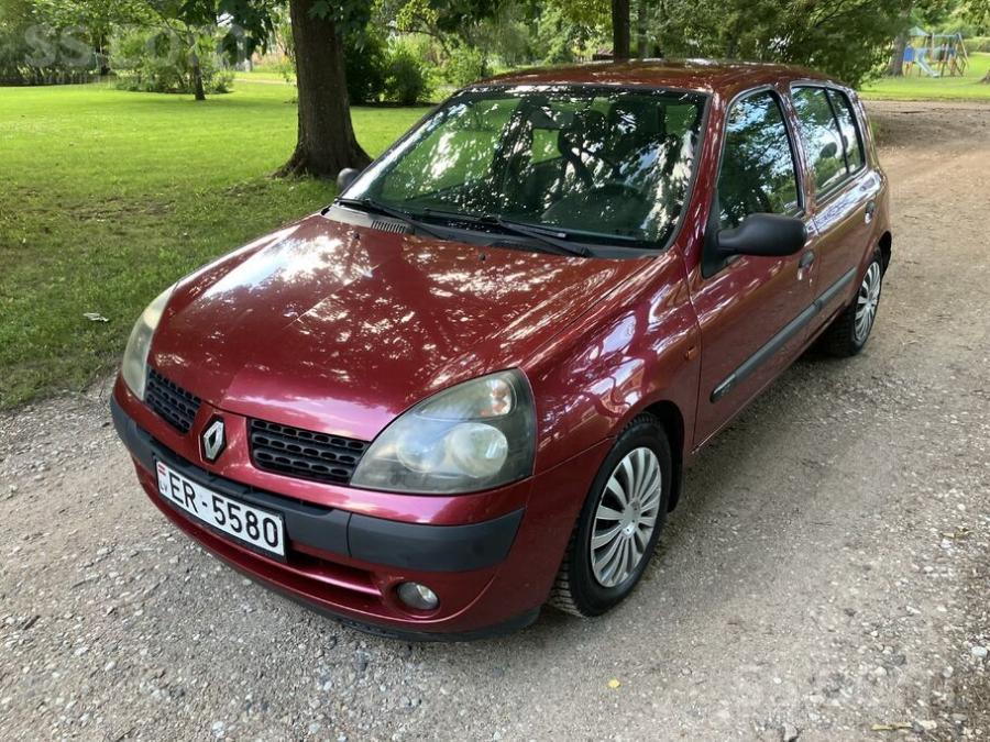 Красный Рено Клио 2003 в Елгава, объемом двигателя 1.50 л и пробегом 247 тыс. км за 990 €, фото 1 на AUTOMOTO.COM.LV