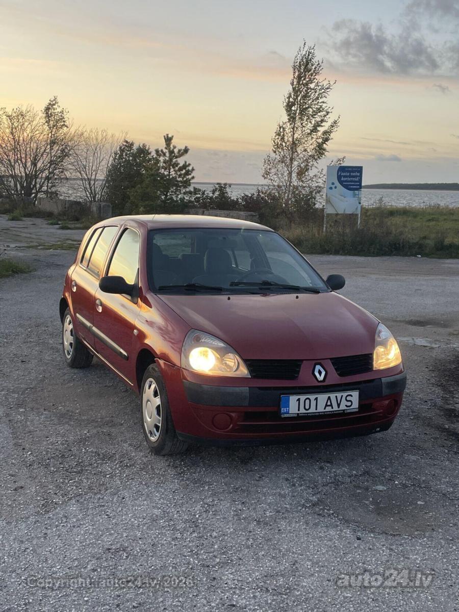 Red Renault Clio 2005 in Tallinn, with an engine capacity of 1.10 L and mileage of 136 thousand km for 1100 €, photo 2 on AUTOMOTO.COM.LV