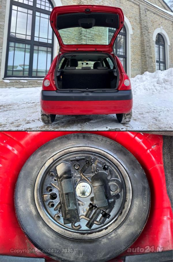 Red Renault Clio 2005 in Tallinn, with an engine capacity of 1.10 L and mileage of 200 thousand km for 1249 €, photo 8 on AUTOMOTO.COM.LV