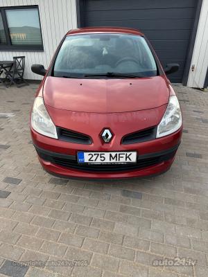 Red Renault Clio 2005 in Tallinn, with an engine capacity of 1.10 L and mileage of 214 thousand km for 999 €, photo 6 on AUTOMOTO.COM.LV
